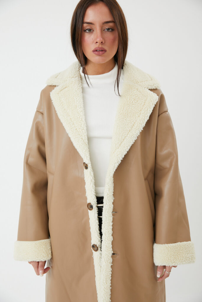 TAPADO ECOCUERO CON CORDERITO - Sochic